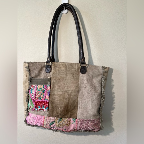 Vintage Addiction | Bags | Vintage Addiction Recycled Tent Tote Bag ...
